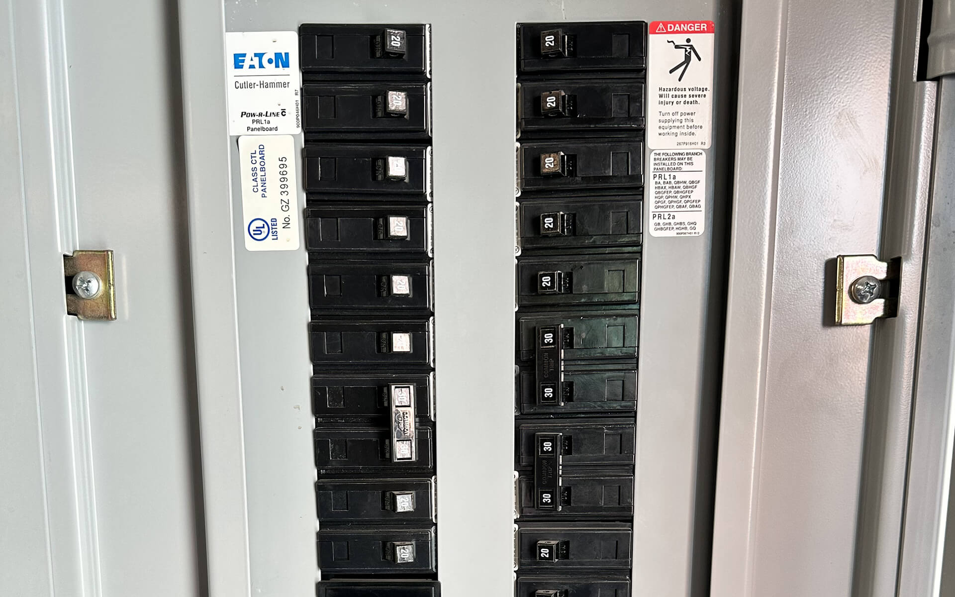 Circuit Breakers & Panels | G&L Electric Service